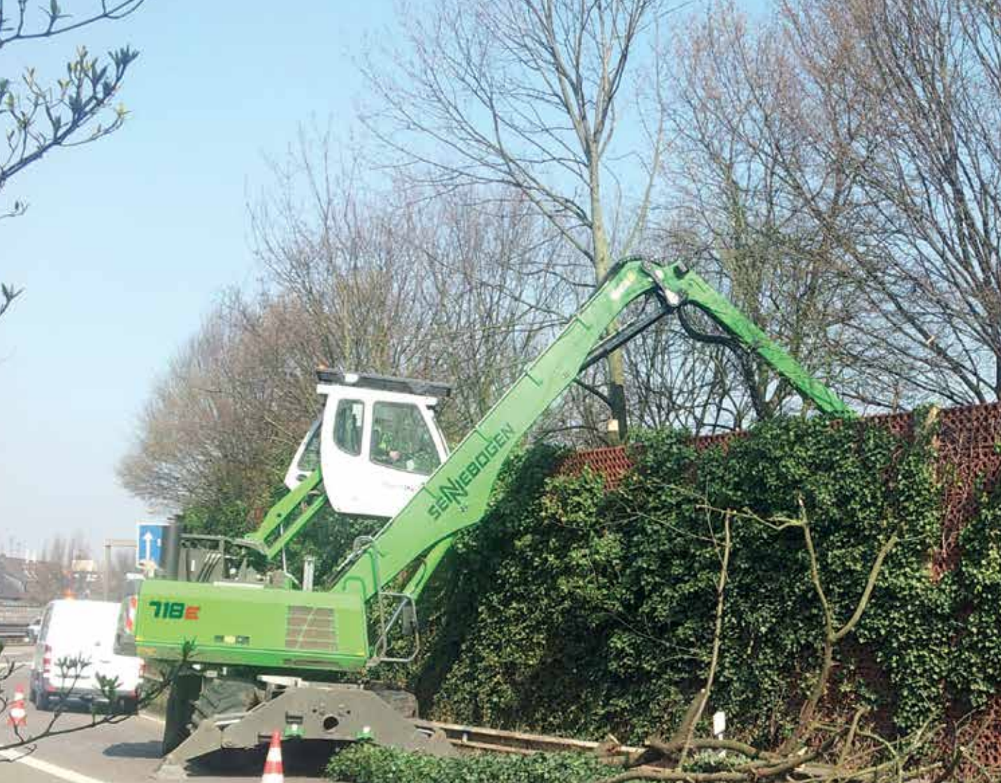 Applications of the 718E Tree-handler